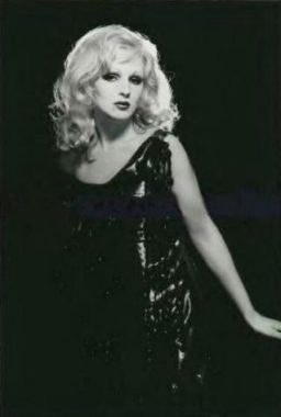 CANDY DARLING ON HER DEATHBED, DI PETER HUJAR - La Falla